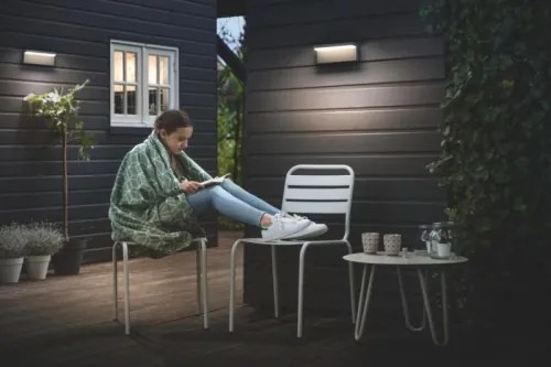 Venkovní nástěnné LED svítidlo Philips Bustan 16483/93/P0 4,5W 2700K teplá bílá IP44