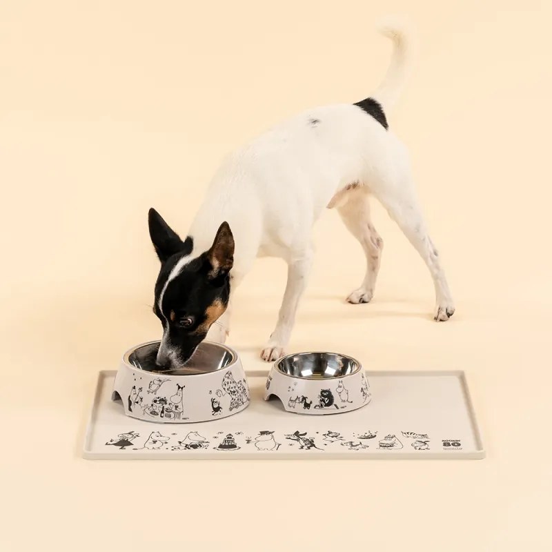 Podložka pod misky pro psy Moomin Pets 48x30cm / 80. výročí
