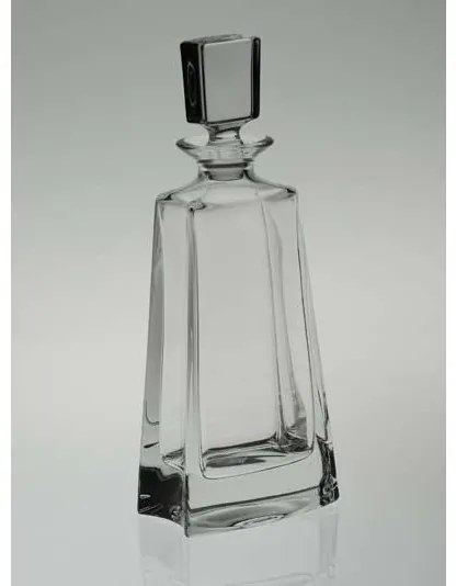 BOHEMIA KATHRENE VYSOKÁ KARAFA NA WHISKY 700 ML