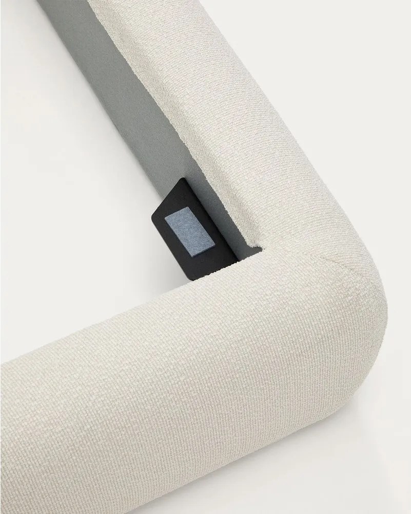 Béžová čalouněná dvoulůžková postel bez roštu 160x200 cm Martina – Kave Home