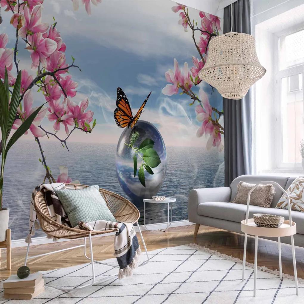 Fototapeta Fantazie s motýlem - pozadí s motýlem na kouli, moře a magnolie