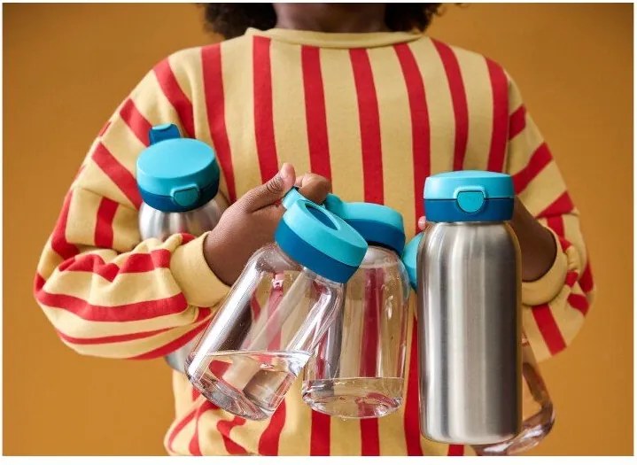 Plastová dětská lahev v mentolové barvě 600 ml Campus – Mepal