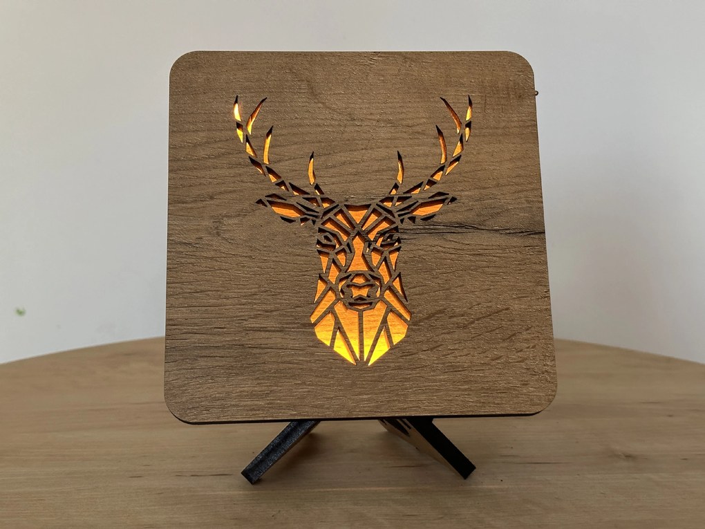 Li-Go "Hlava jelena" lampa 19x19cm provedení povrchu: ořech
