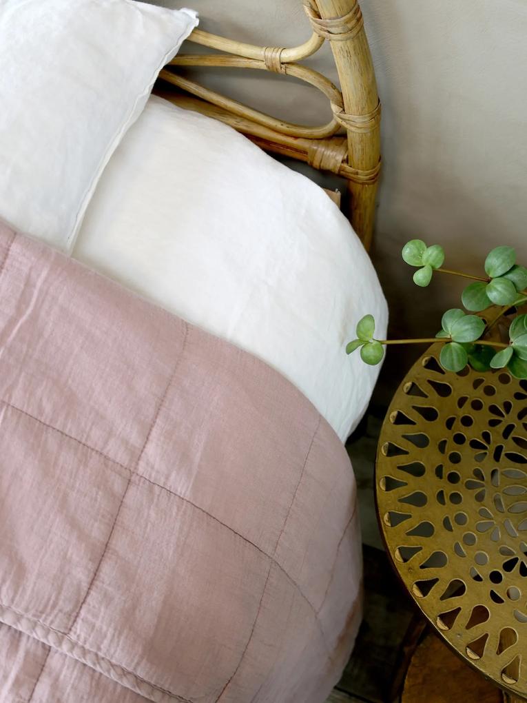 Růžový bavlněný přehoz s opraným vzhledem Vintage Quilt - 260*240cm