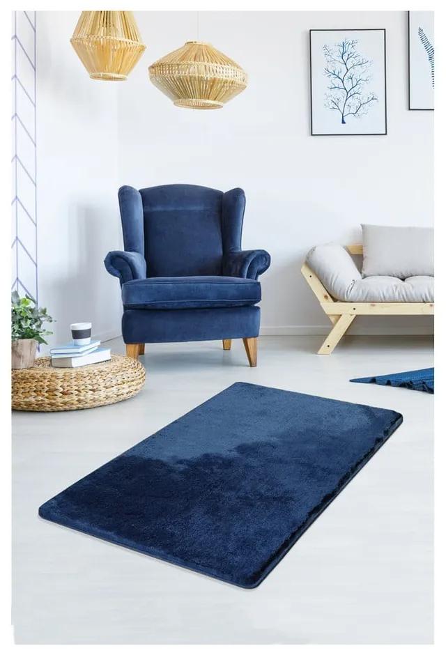 Tmavě modrý koberec Milano, 120 x 70 cm | BIANO