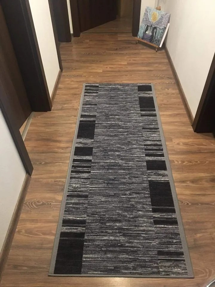 Associated Weavers, Protiskluzový běhoun na míru Adagio 19 šedý, šíře 80 cm, šedá, chodba / předsíň