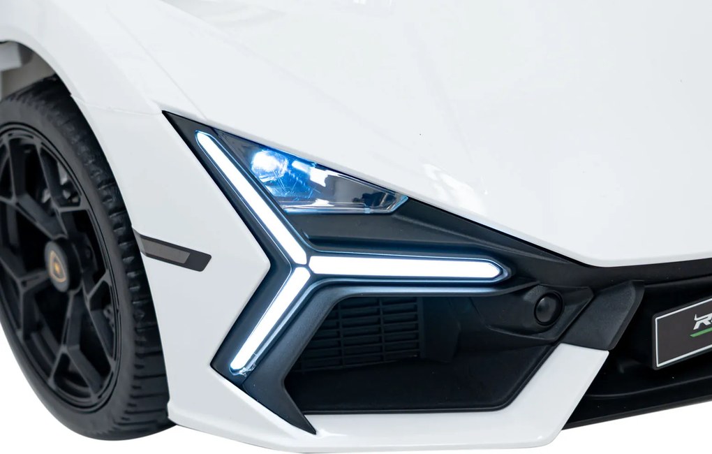 Ramiz Auto Lamborghini Revuelto bílé
