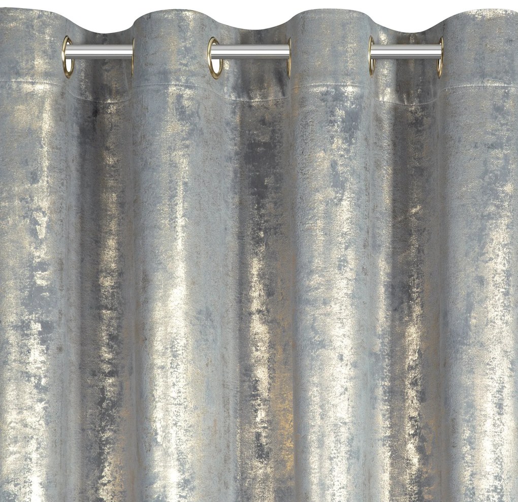 ZATEMŇOVACÍ ZÁVĚS NA KROUŽCÍCH RENIA 140X250 CM VZOROVANÁ