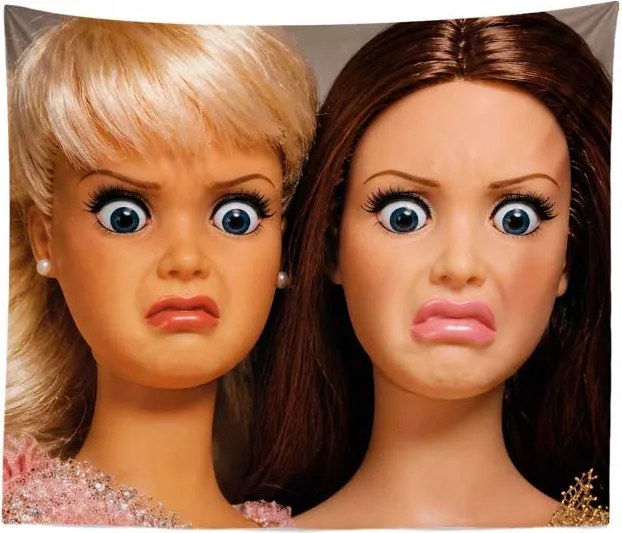 Sablio Deka Šokovaná Barbie - Meme Barbie - 150x120 cm