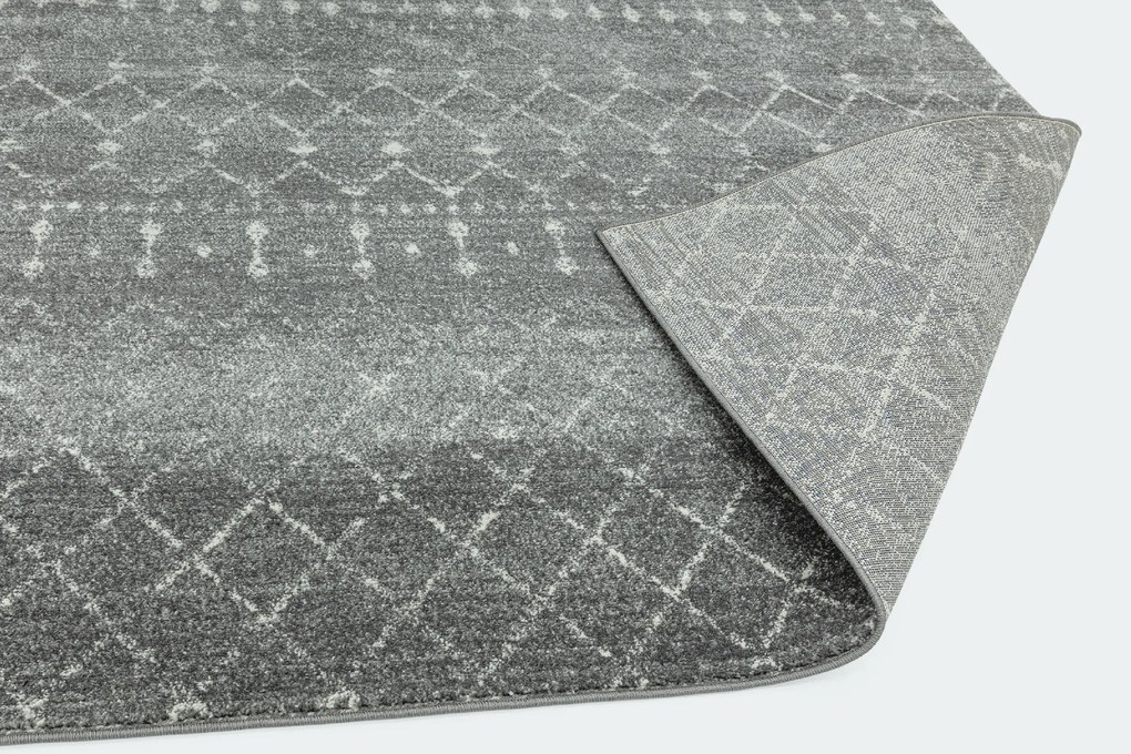Tribeca Design Kusový koberec Dinamo Nomadic Dark Grey Rozměry: 200x290 cm