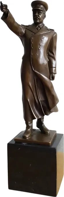 Stalin - bronzová socha