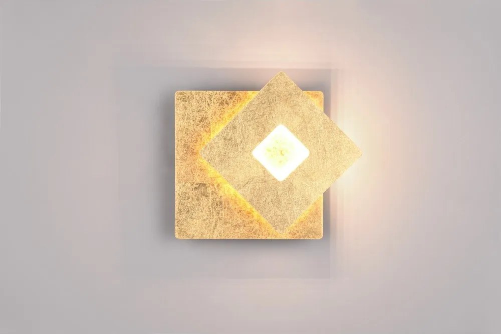 LED nástěnné svítidlo ve zlaté barvě Leano – Trio