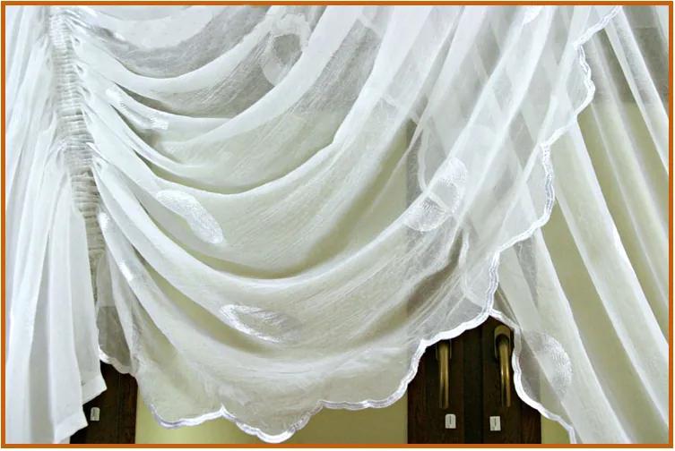 Hotová voálová záclona Hana 440x160 cm bílá výběr stran: pravá