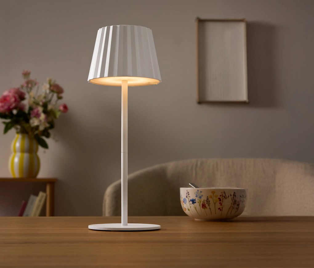 Tchibo - Malá LED stolní lampa