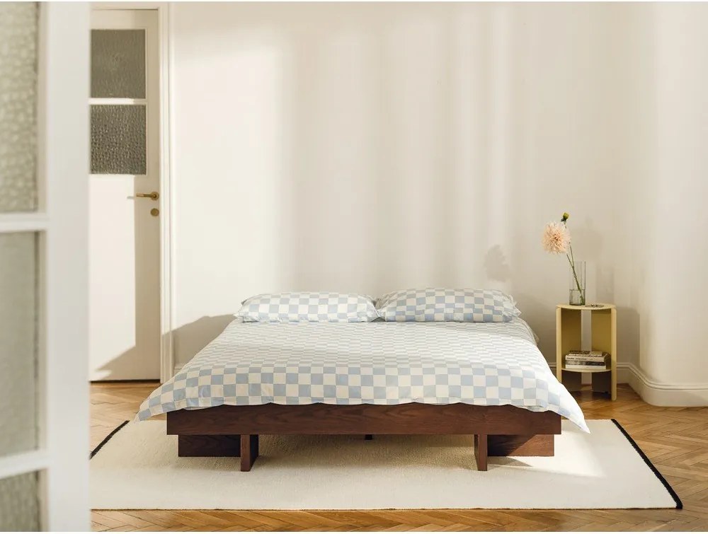 Hnědá dvoulůžková postel z MDF v dekoru jasanu bez čela s roštem 200x200 cm Kito – noo.ma