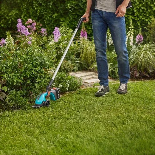 © 2026 GARDENA Nůžky na trávu PowerCut 18V solo