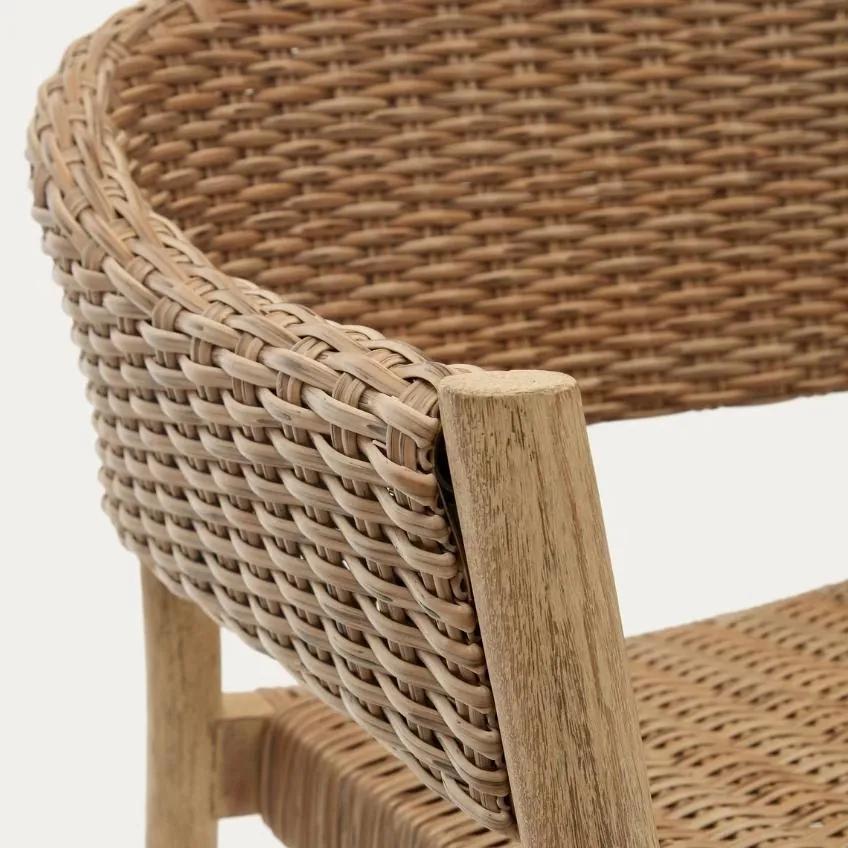 Zahradní židle Kave Home Pola s ratanovým výpletem