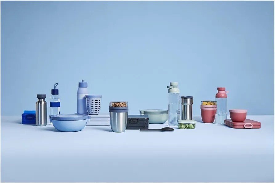 Světle červená tritanová lahev 500 ml Vita – Mepal