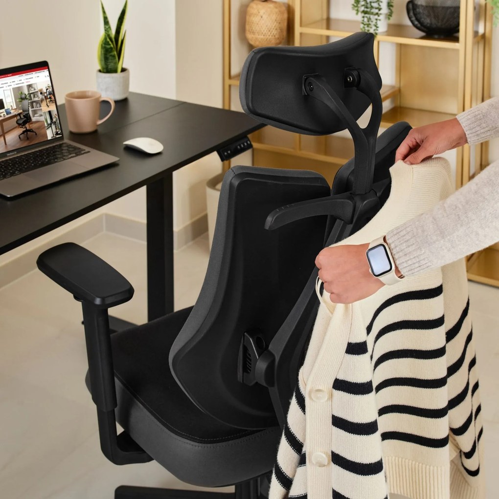 Ergonomické křeslo Loano – Černé