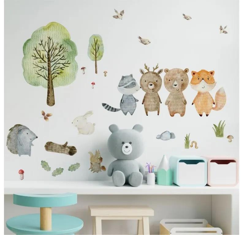 Gario Dětská nálepka na zeď Lesní svět - medvídek, jelínek, liška a ježek Rozměry: L