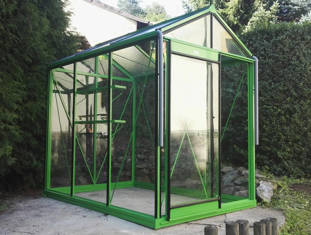 ACD Belgium Piccolo 1,5 x 1,6 m RAL dle přání