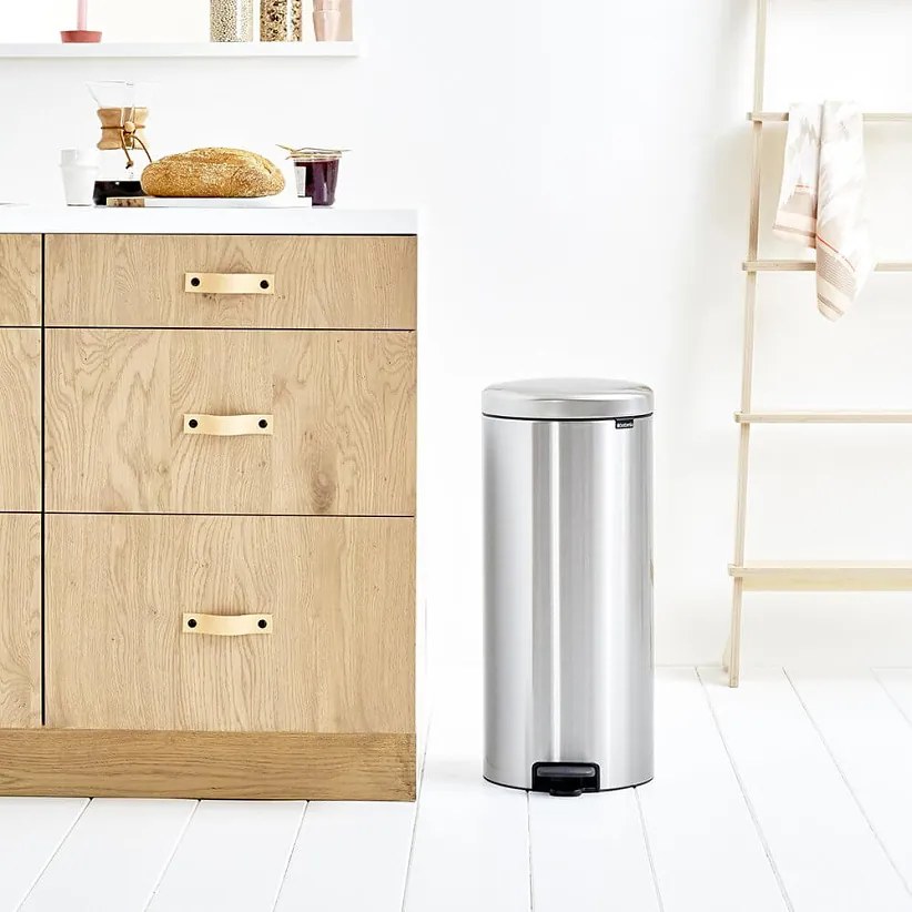 Brabantia Pedálový koš NewIcon 30L matná ocel otiskuvzdorná