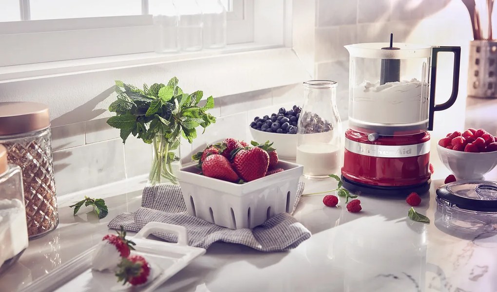 Kuchyňský mixér KitchenAid Mini 1,1 l červený