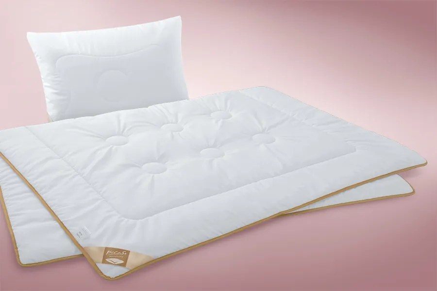 Lavinest Antibakteriální celoroční set Rozměr: celoroční set: 70x90 cm ZIP (1000 g) + 135x200 cm (300 g/m²) + náplň do polštáře ZDARMA