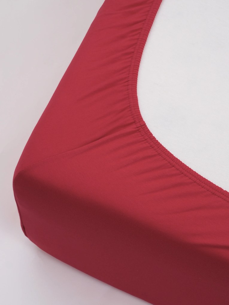 MK Lůžkoviny Jersey prostěradlo s elastanem 220 × 200 cm – vínové