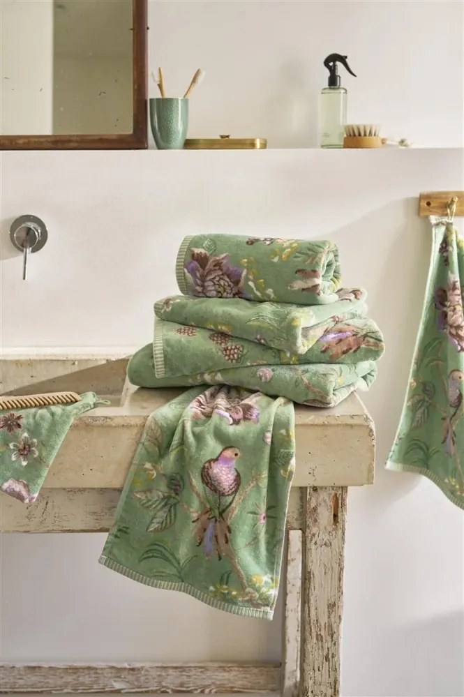 Pip Studio ručníky z bavlněného froté Secret Garden, zelené (Luxusní ručníky z bavlněného froté v designu Secret Garden v zelené barvě)