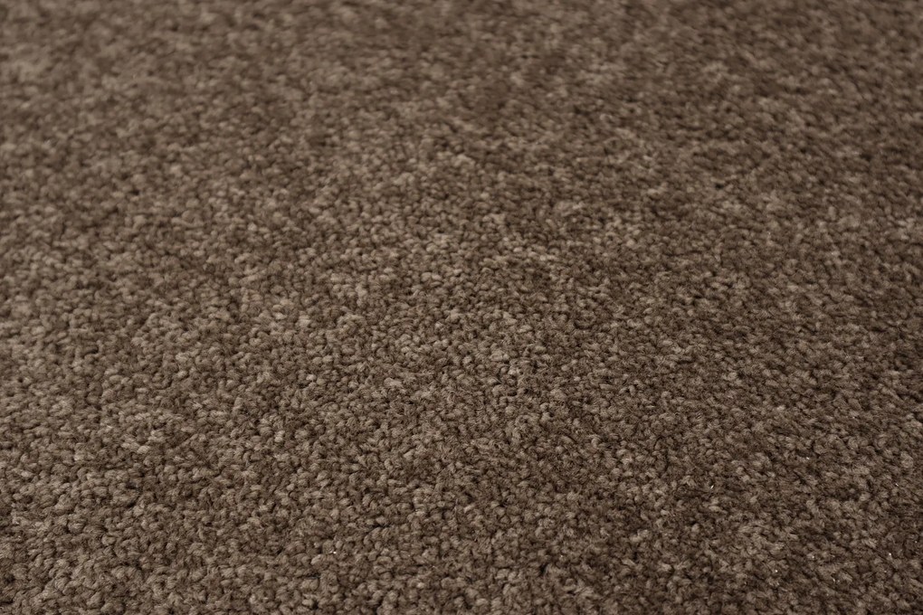 Vopi koberce Kusový koberec Eton hnědý ovál - 140x200 cm