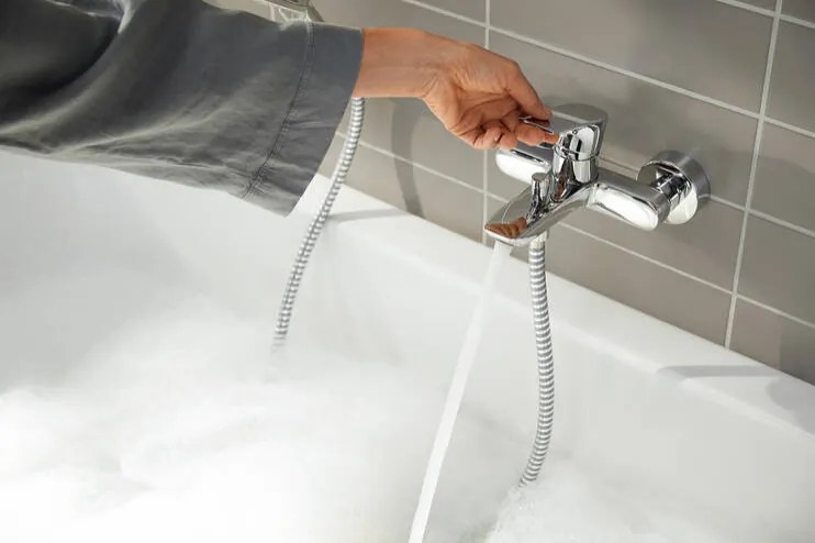 Hansgrohe Rebris E, nástěnná vanová baterie, chromová, 72450000