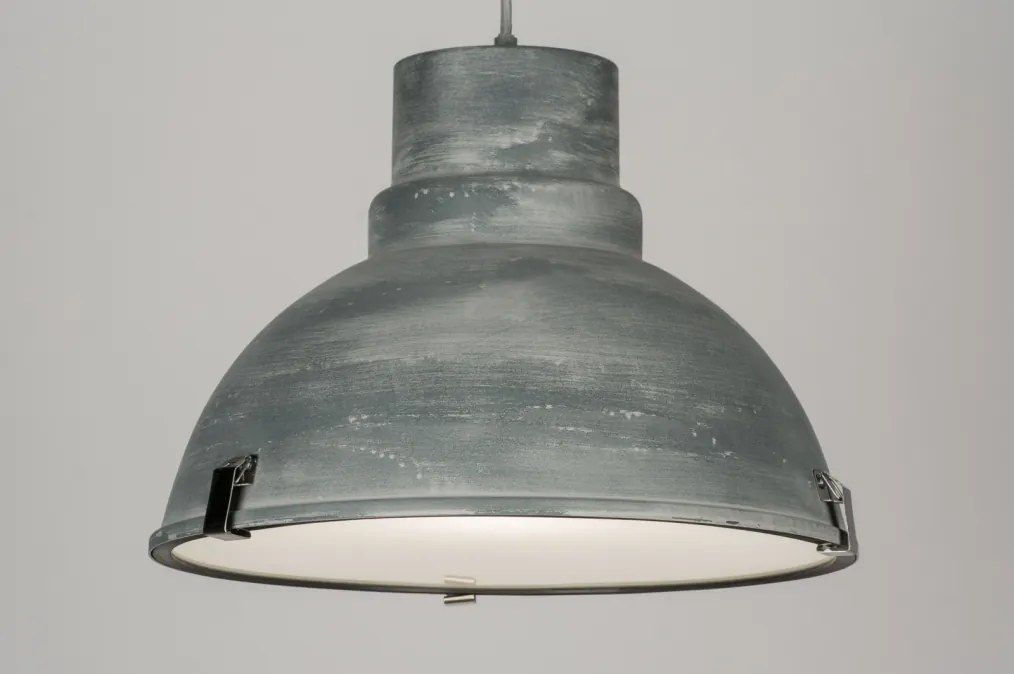 Závěsné industriální retro šedé svítidlo do kuchyně Betonbruin