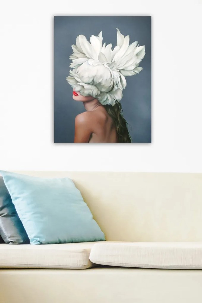 Obraz WOMAN WITH WHITE FLOWER 50x70 cm