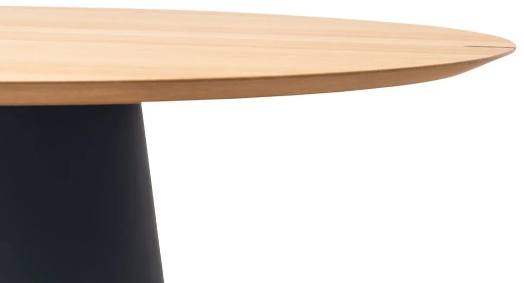 OnaDnes -20% Dubový jídelní stůl Marco Barotti 110 cm s koženou podnoží