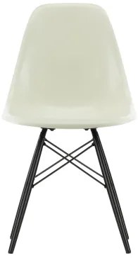 Eames Fiberglass chair DSW černě lakovaný javor parchment Vitra