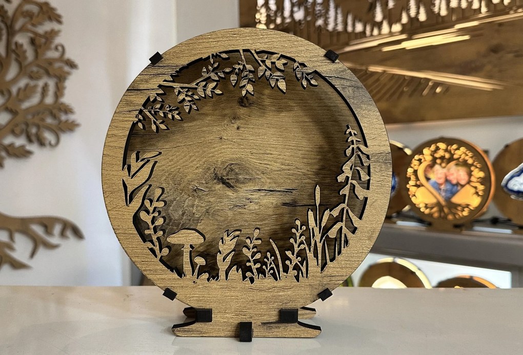 Li-Go Foto rámeček "Houba" 20x22 cm s podsvícením provedení povrchu: ořech, varianta foto rámečku: s podsvícením do sítě 230V