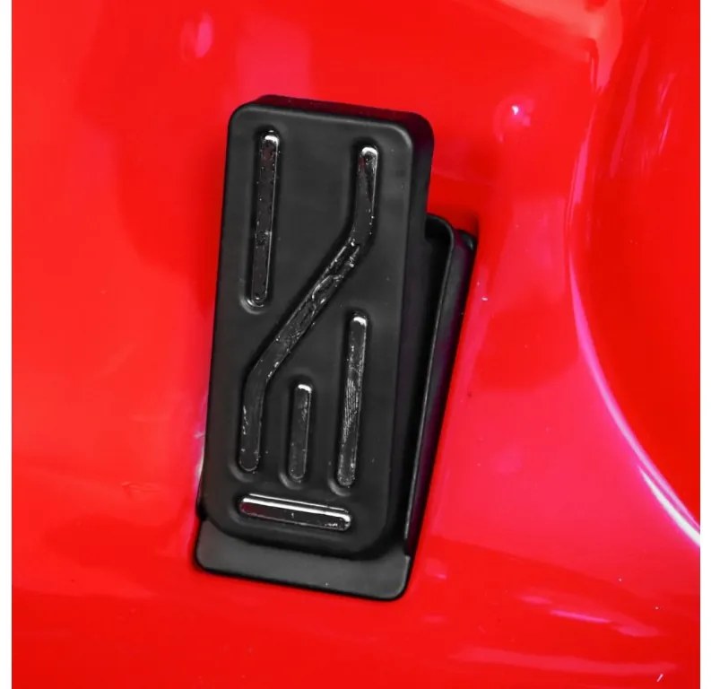 HračkyZaDobréKačky Elektrické autíčko Range Rover Evoque červené