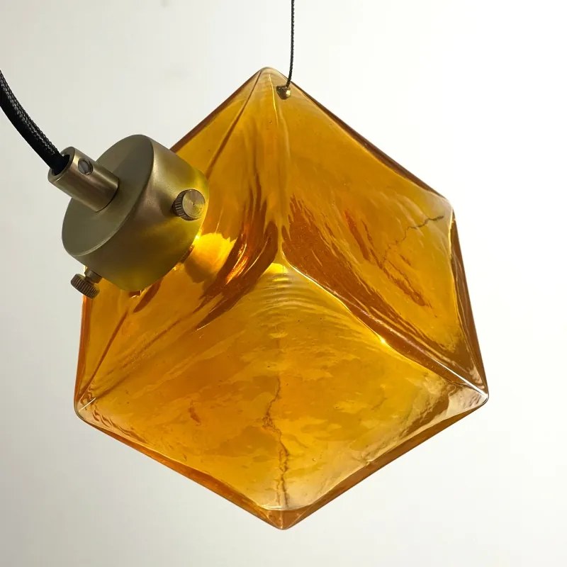 Moderní svítidlo DANCING CUBE-AMBER-MB (Stropní růžice) - ARTGLASS