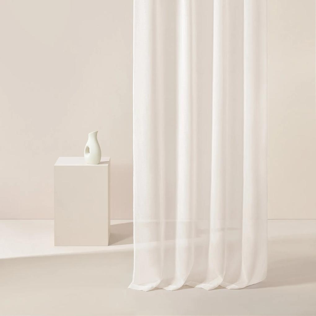 Room99 Záclona na pásce Novelia Barva: Bílá, Velikost: 250 x 230 cm