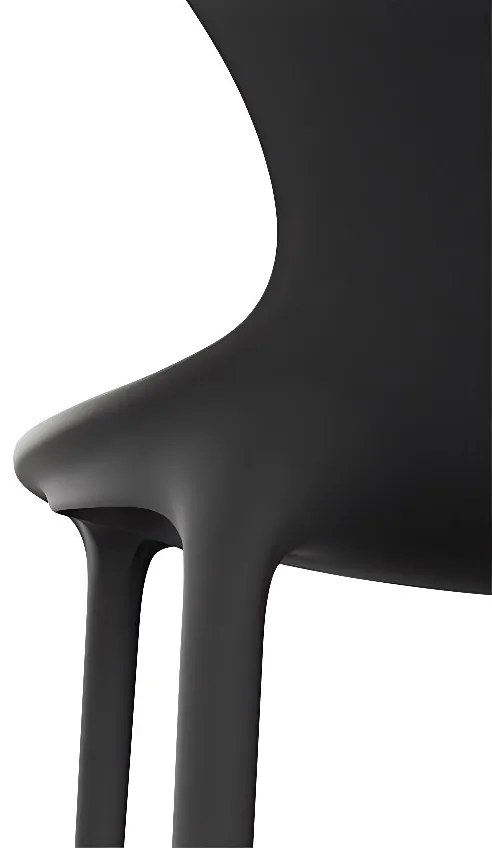 VONDOM Černá plastová jídelní židle LOVE