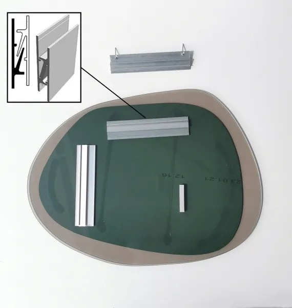 Nástěnné zrcadlo AQUA 55x75 cm bronzová