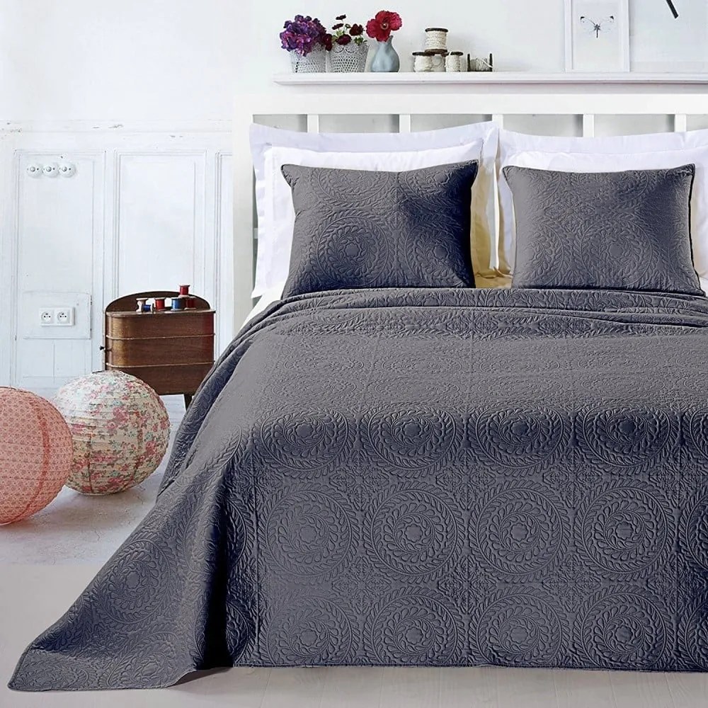 Šedý set povlaku na polštář a přehozu z mikrovlákna DecoKing Elodie, 220 x 240 cm