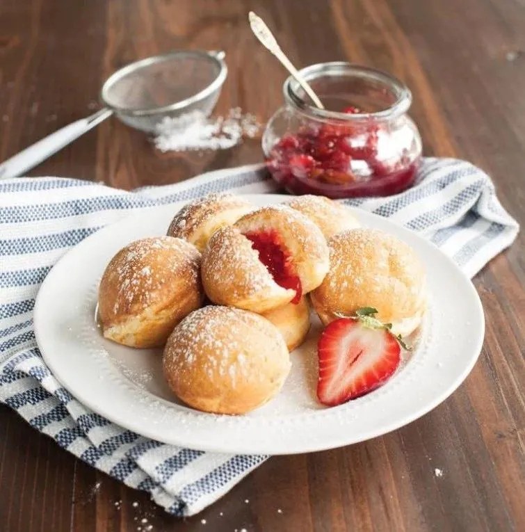 Nordic Ware Hliníková pánev na přípravu dánského dezertu Æbleskiver, černá barva, kov, litina