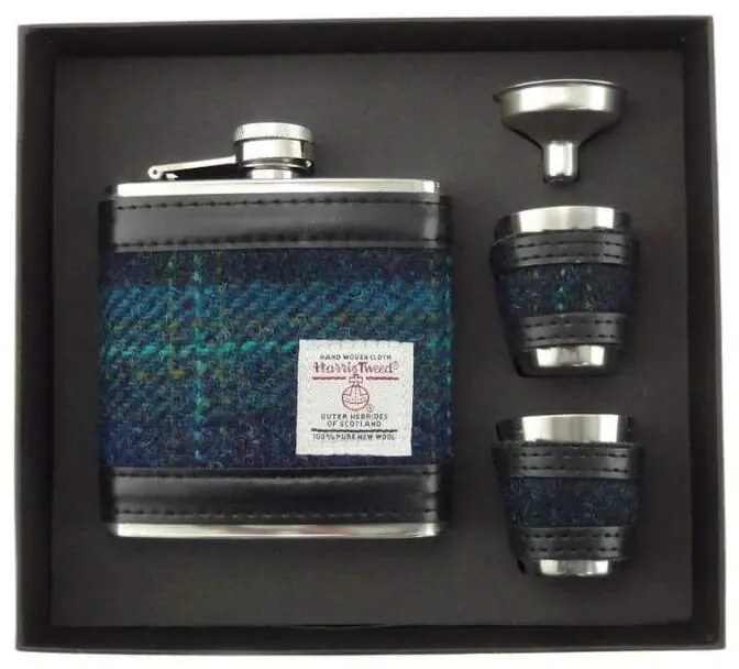 Placatka Harris Tweed Turquoise Overcheck 170ml se 2 panáky a nálevkou v dárkové kazetě