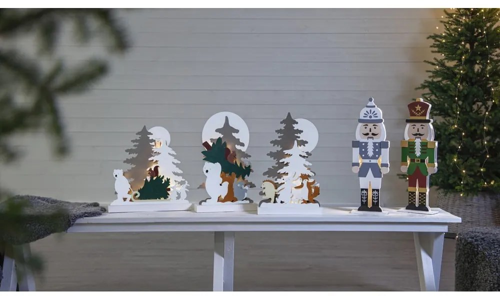 Vánoční dřevěná světelná LED dekorace Star Trading Forest Friends, výška 44 cm