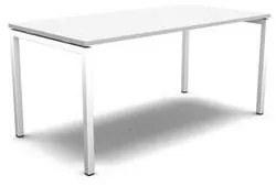 Stůl pracovní - rovný, deska bílá, podnož bílá