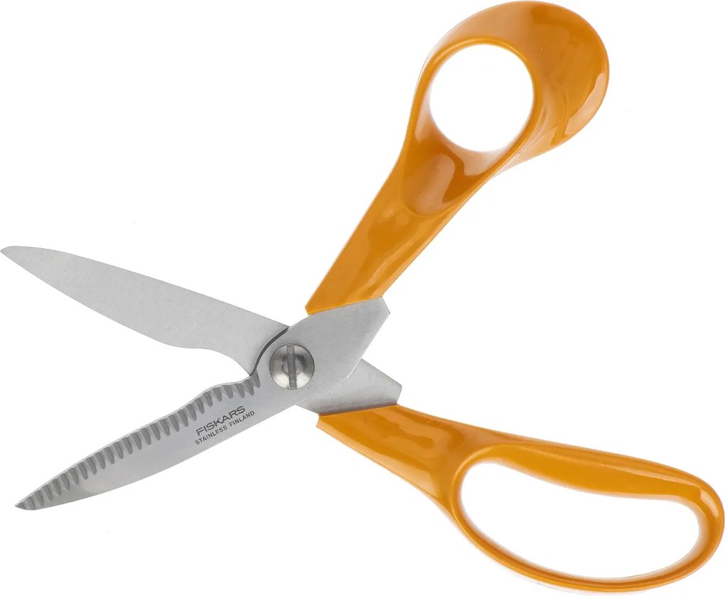 Nůžky FISKARS CLASSIC S92 ruční univerzální 18 cm 1000555 10177