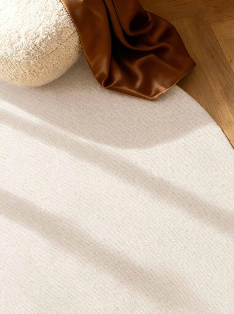 ELLE Decoration, Kusový koberec Puristic Knots 106318 Natural White kruh z kolekce Elle, 160x160 (průměr) kruh, bílá, ložnice