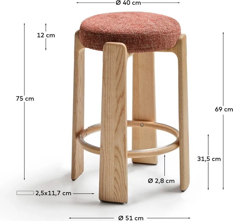 Barová stolička z jasanového dřeva v terakotové barvě/v tmavě přírodní barvě (výška sedáku 75 cm) Granite – Kave Home